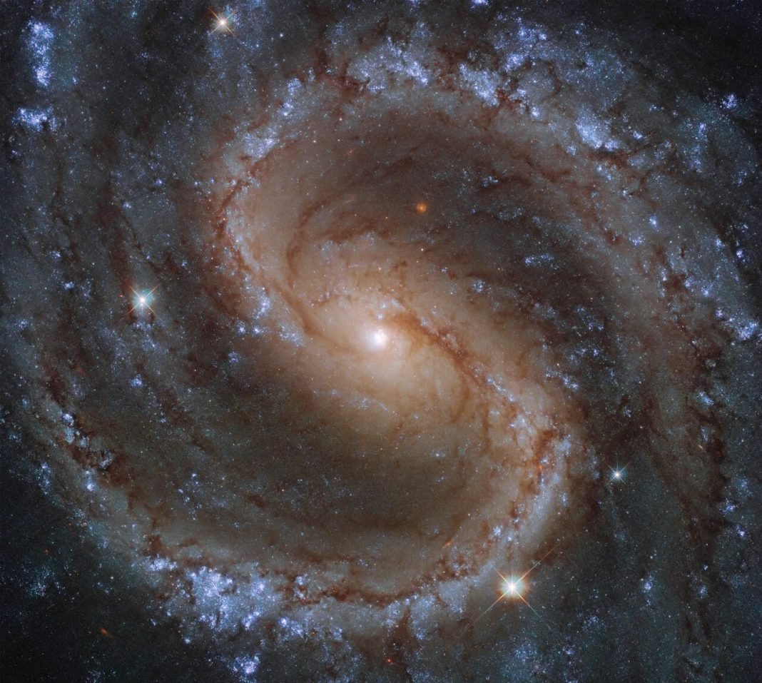As cores impressionantes da Galáxia Perdida - Planeta